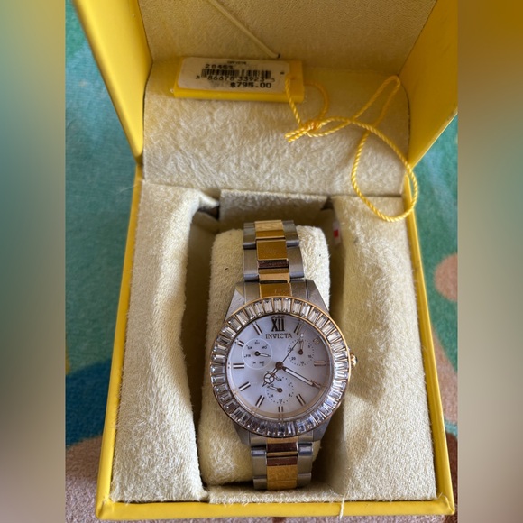 Invicta | Accessories | Invicta Silver And Gold Watch With Crystal ...